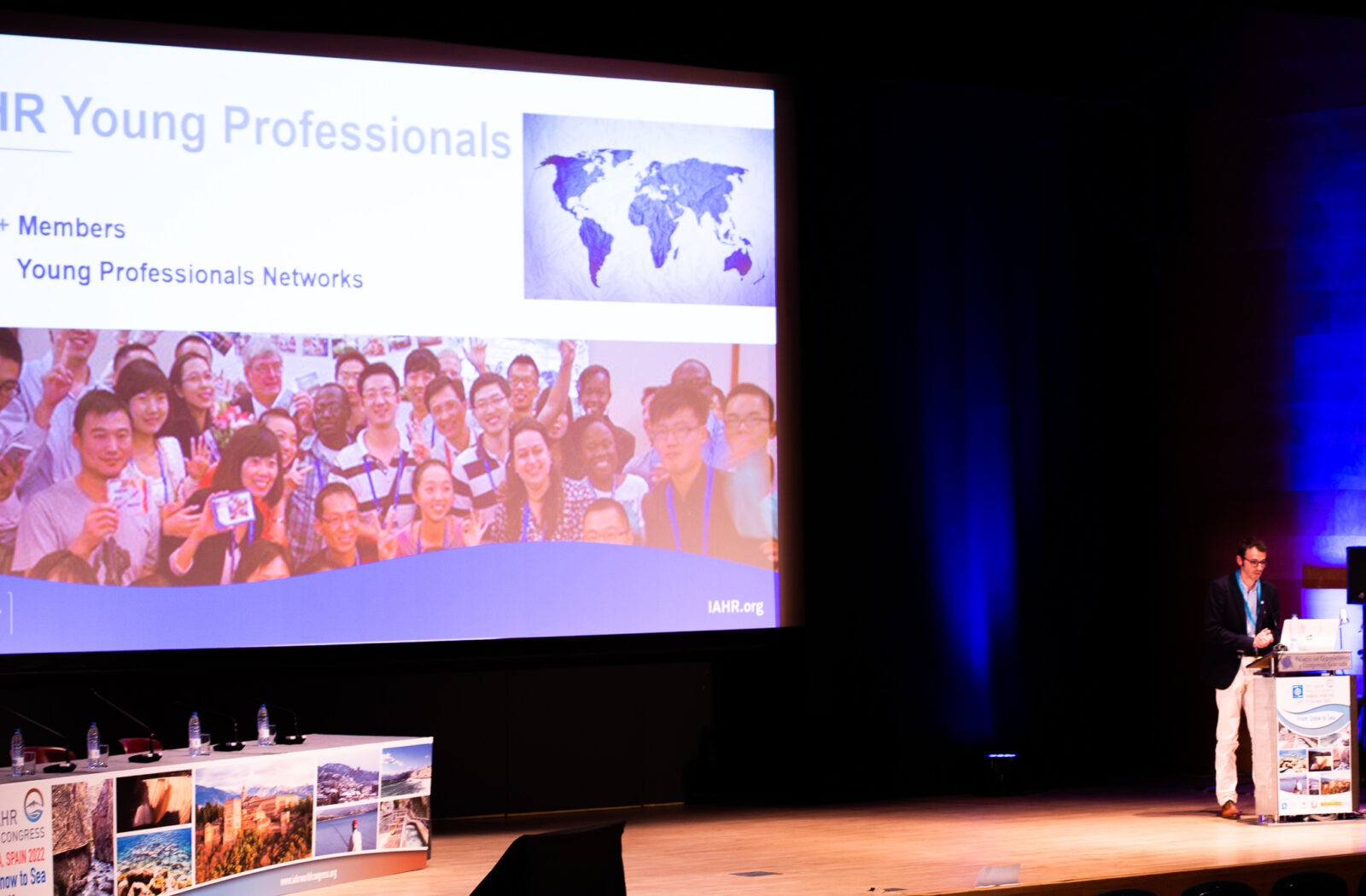 Young Professionals - 40th IAHR World Congress